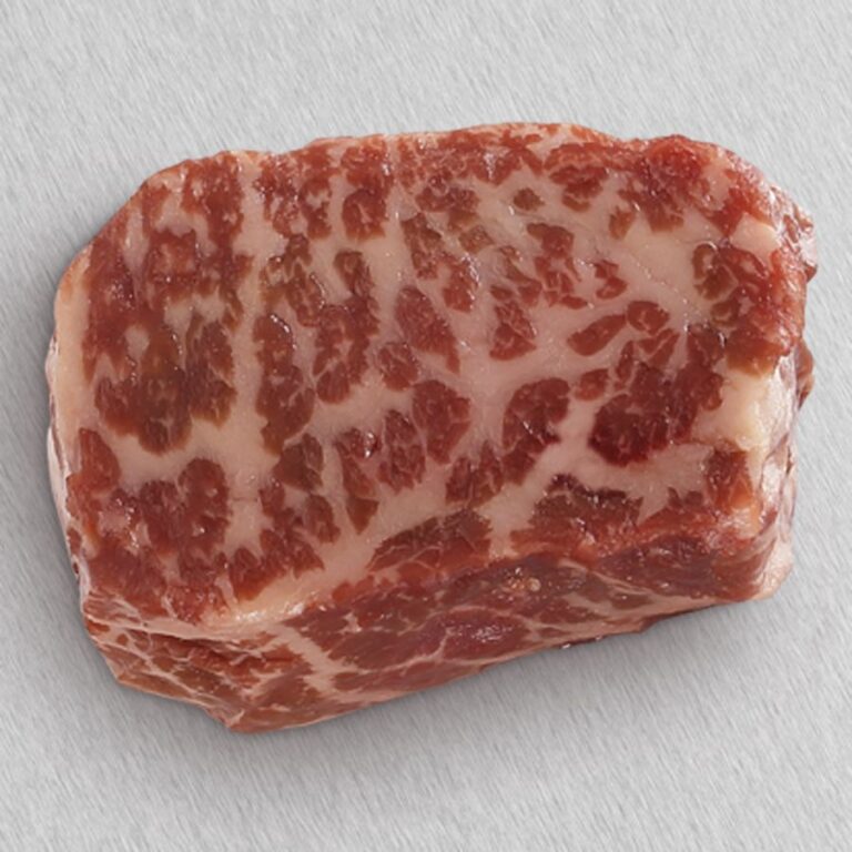 Snake River Farms American Kobe Wagyu Gold Grade Manhattan NY Filet